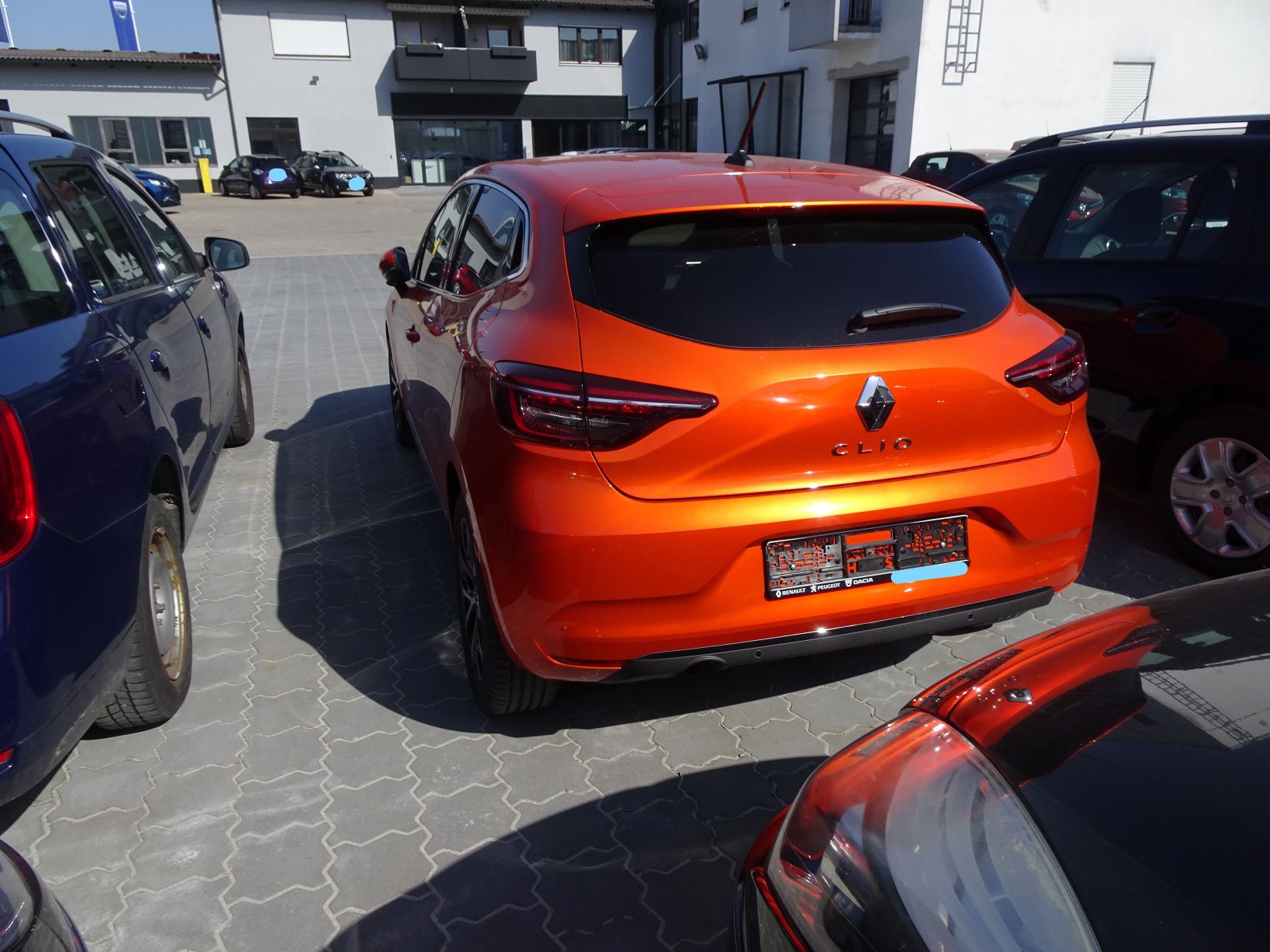 Bilder in valencia-orange - Renault Clio 5 Forum